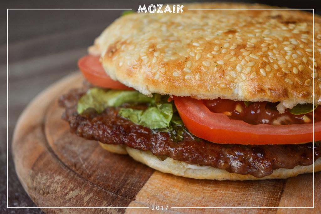 About Us — MOZAIK Cafe&Restaurant